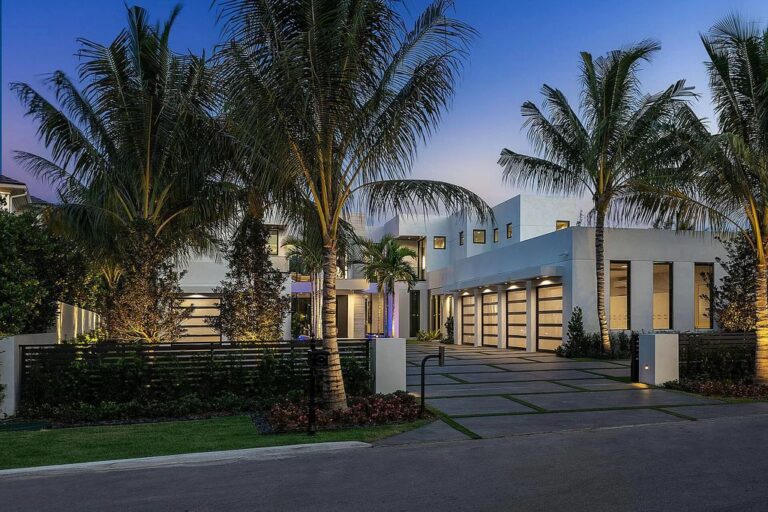 A Mansion on the Most Prestigious Community in Boca Raton