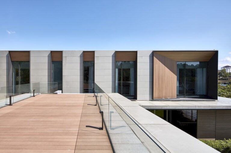 Kuala Lumpur House Inspired from Spatial Hierarchy by SCDA Architects