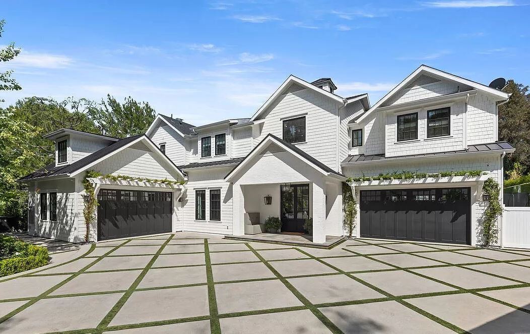 $12,950,00 Exquisite Home with Gorgeous Custom Finishes in Encino
