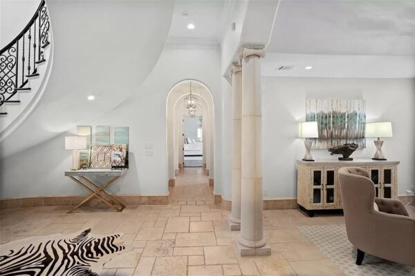 This 10,000 Square Feet Estate in Fort Worth is Truly The Epitome of ...