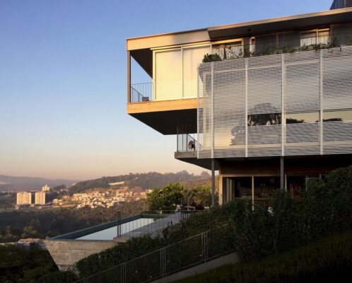 EP House with an Exuberant View by SAU Studio Arquitetura Urbanismo