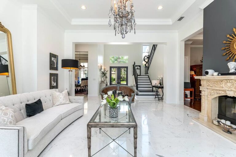 Inside A $3,099,000 Boca Raton Smart Home on A Premium Lot Overlooking ...