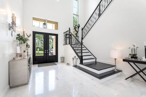 Inside A $3,099,000 Boca Raton Smart Home on A Premium Lot Overlooking ...