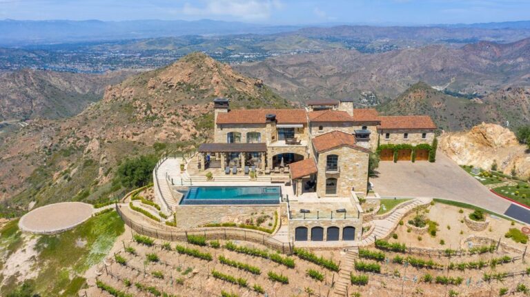 A Landmark Vineyard Estate in Malibu with Breathtaking Views of The ...