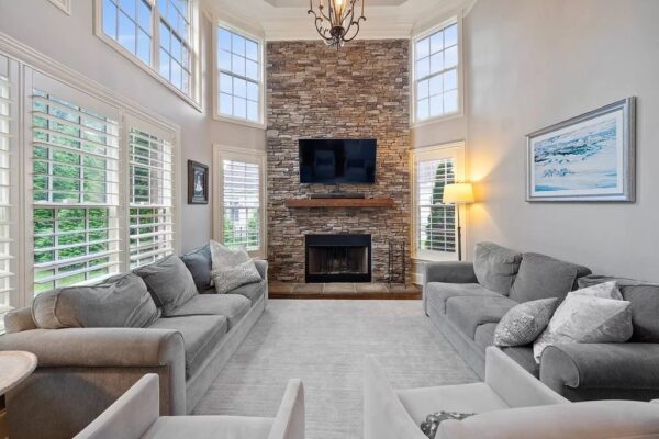Breathtaking Morgan Farms with Unbelievable Landscape in Brentwood Hits ...