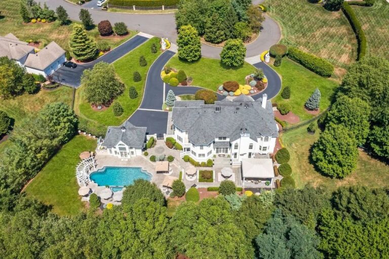 Elegant and Refined, This $2.595 Million Magnificent Home in Colts Neck ...