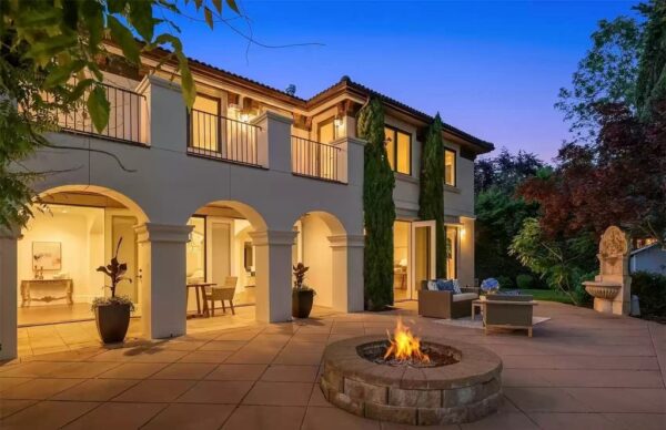 Embracing European Design, this Distinctive Medina Estate Hits Market ...