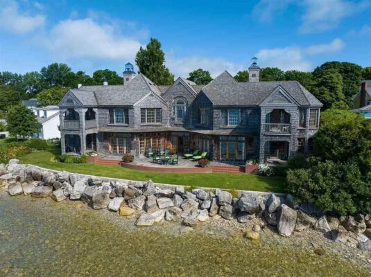 Iconic Mackinac Island Gem: Boardwalk Cottage with Stunning Lake Views ...