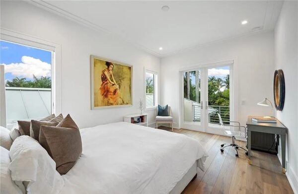 An Incredible Architectural Home with An Expansive Outdoor Living Area ...