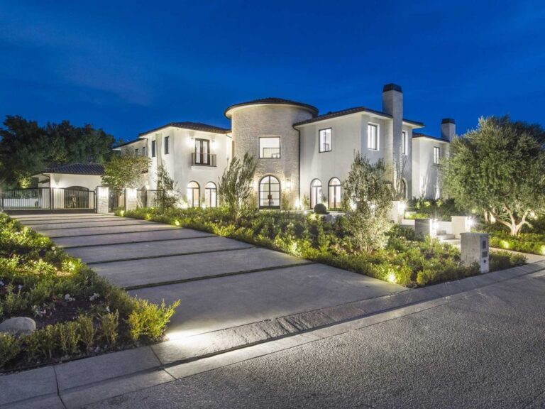 This Truly Masterpiece in Calabasas Showcases A Brilliant Reimagined ...