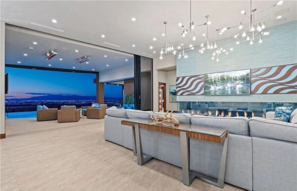 Asking for $7.3 Million, This Stunning Desert Contemporary Masterpiece ...