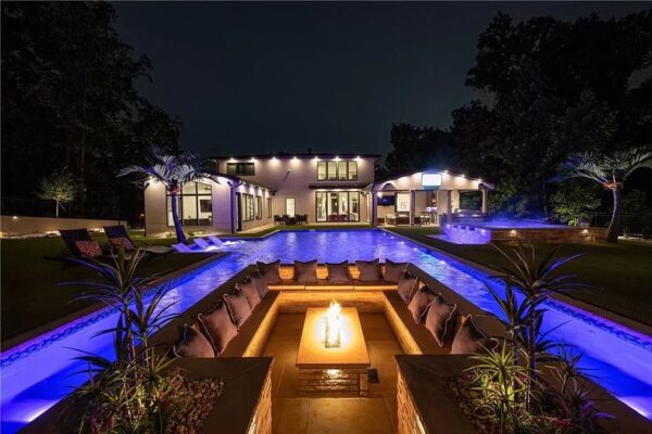 Entertainment Heaven in Sandy Springs Boasts Private Backyard Resort ...