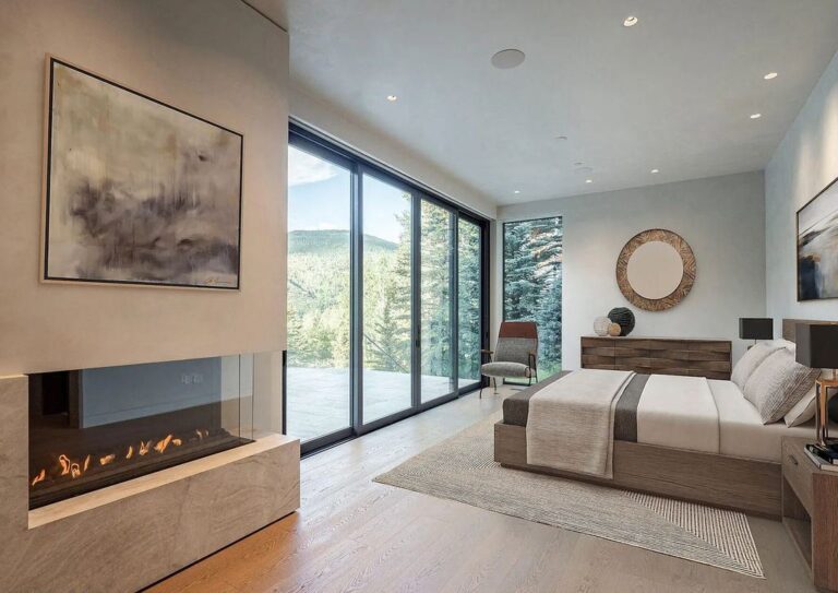 Exceptional Newly Constructed Home in One of The Most Desirable ...