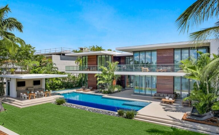 This Miami Beach Tropical Modern Masterpiece on Exclusive Allison ...