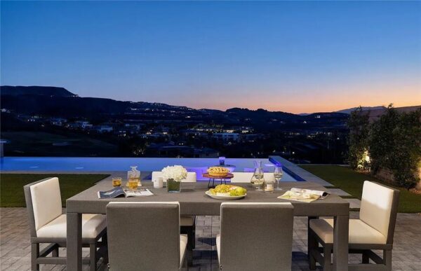 Stunning Henderson Smart Home with Strip and Mountain Views in ...