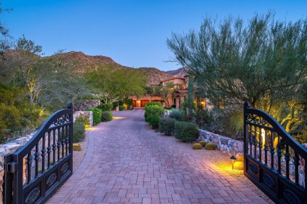 This $10.995 Million Remarkable 12,000 SF Home in Scottsdale is Truly ...