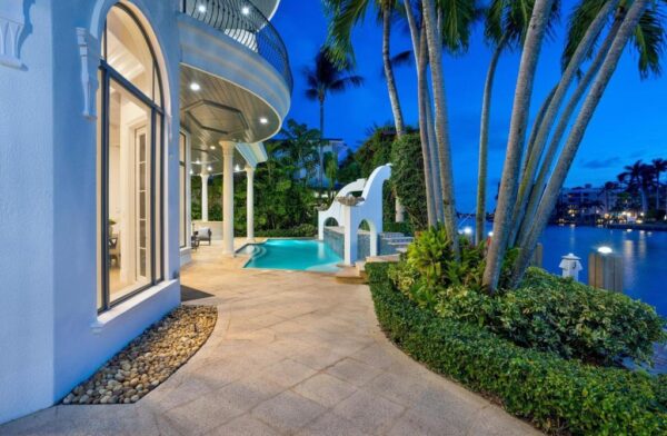 This $14.995 Million Spanish Mansion with Reimagined Interiors in Boca ...