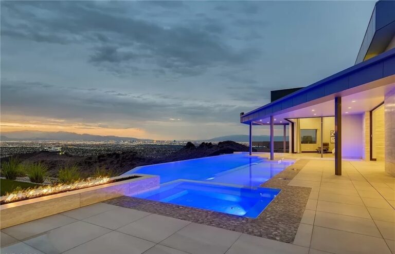 This $6.5 Million Beautiful Home in Henderson Boasts Spectacular Views ...
