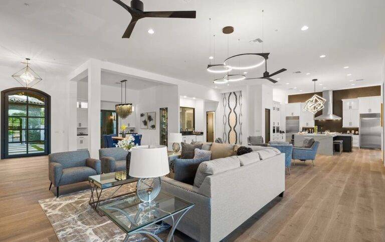 This $6,999,999 Paradise Valley Home Just Undergone An Exceptional ...