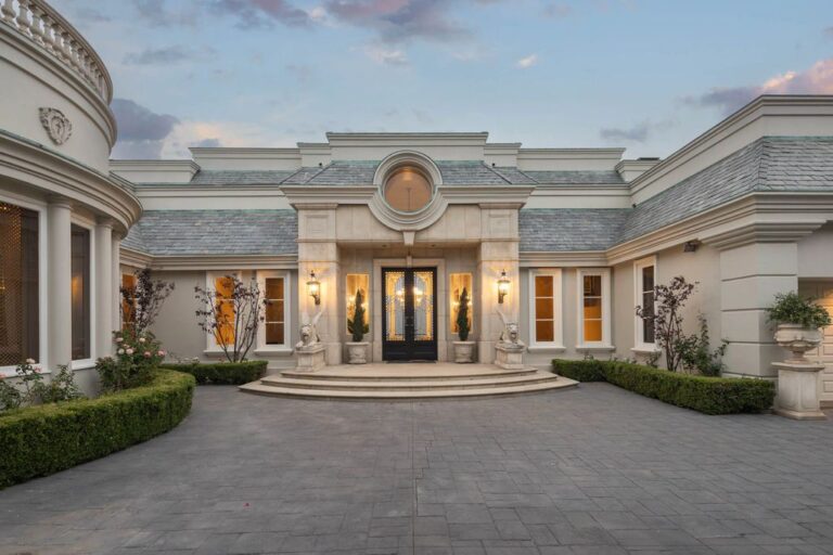 $14.995 Million Magnificent Estate of Elegant Charm and Character on A ...
