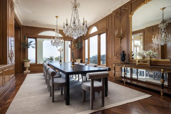 $14.995 Million Magnificent Estate of Elegant Charm and Character on A ...