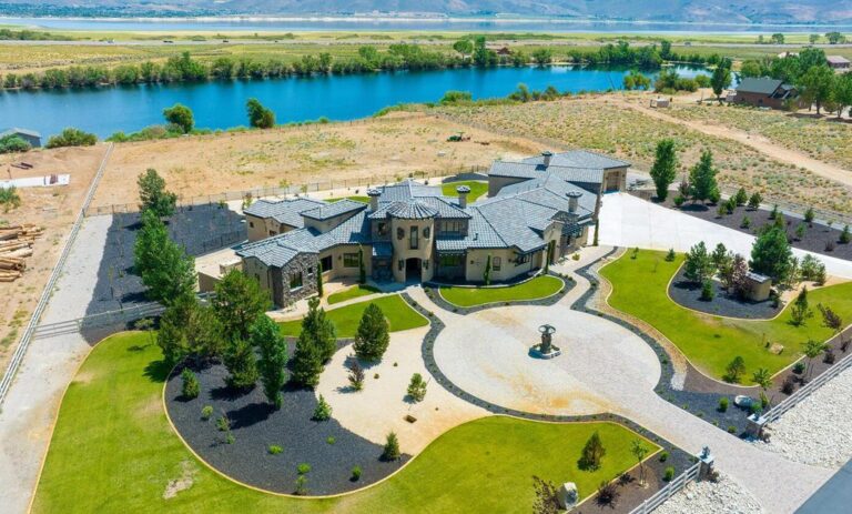 A Private and Enchanting Estate is Unlike Any Other in Washoe Valley ...