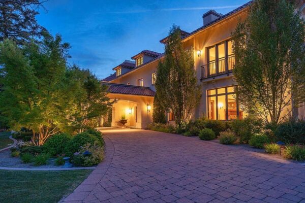 This Stunning Historic Mansion in Reno has been Meticulously Restored ...