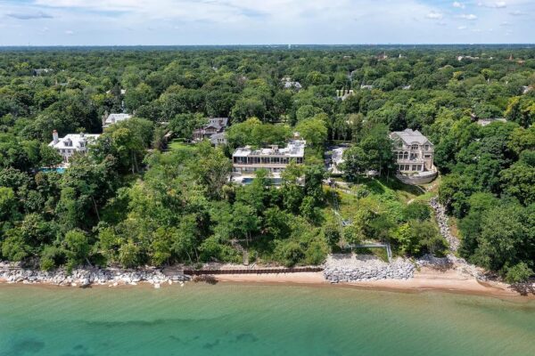 This $13.8M Magnificent Home is Truly Built to Enjoy the Sweeping Views ...