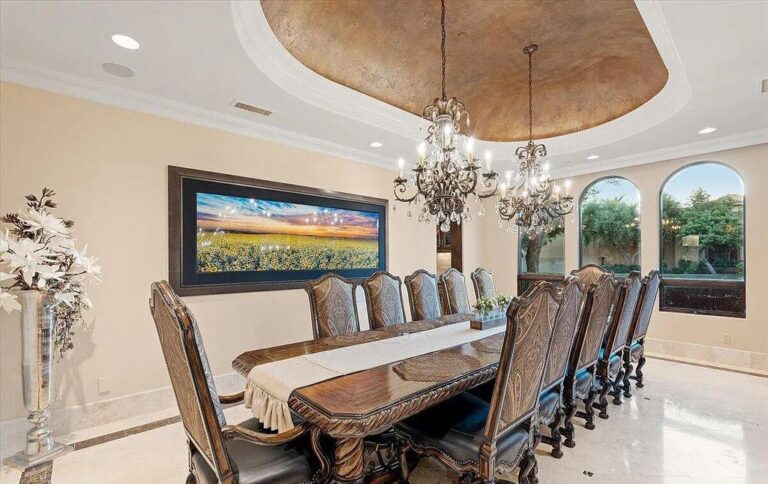 This $5.9 Million Premiere Estate in Peoria has An Epic Outdoor ...