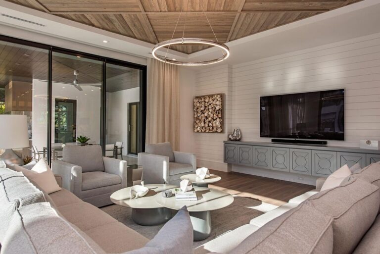 An Architectural Masterpiece with The Absolute Finest Specifications ...