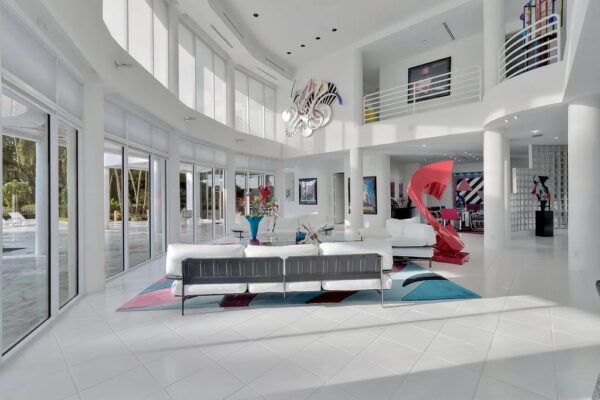 An Exquisite Home in Boca Raton Florida Designed with Rarely Style and ...
