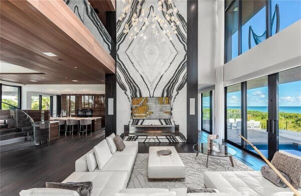 One of The Most Iconic Homes on The Treasure Coast with 233 Feet of ...