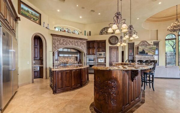 This $5.35 Million Entertainer's Dream Home in Fountain Hills Boasts ...