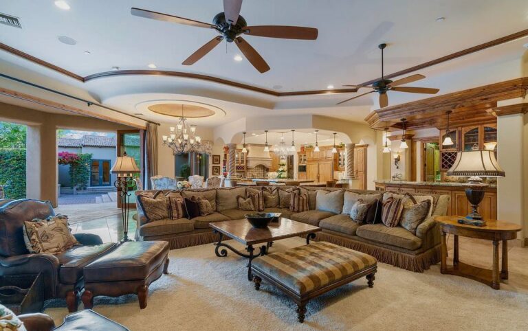 This Breathtaking Estate in Paradise Valley with Resort Like Grounds is ...