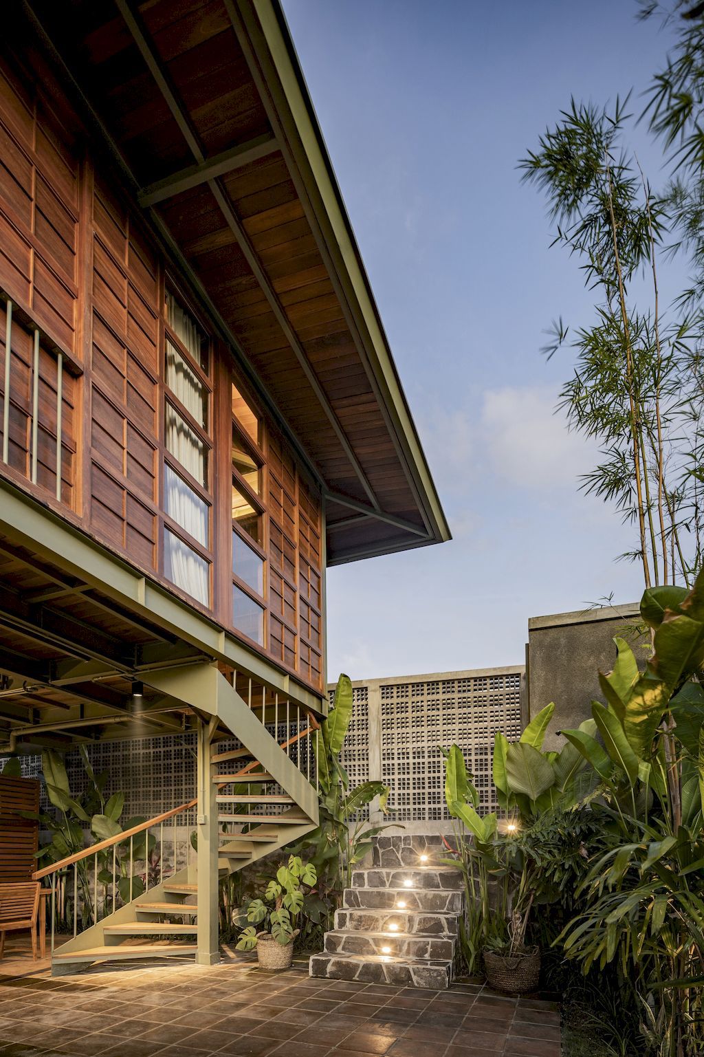 Treehouse Studio Treads Lightly on Lush Landscape of Bali by Stilt Studios
