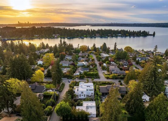 Walls of Windows, Clean Lines & an Open Plan Allow This $5.695M Modern ...