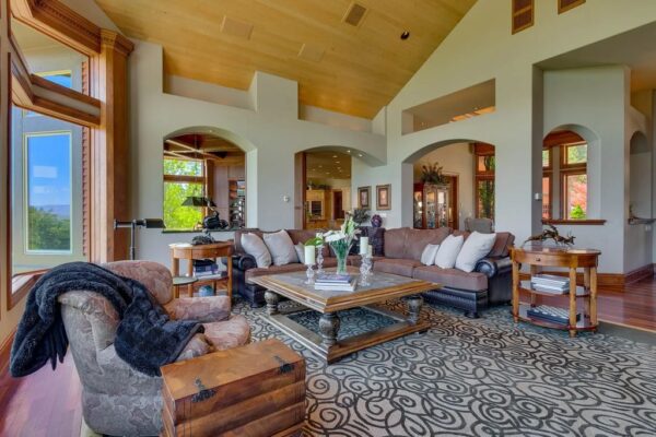 A Majestic Home with Panoramic Desert Vistas Backing to Stunning ...