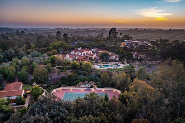 Asking $13 Million, This Prime Compound in Rancho Santa Fe California ...