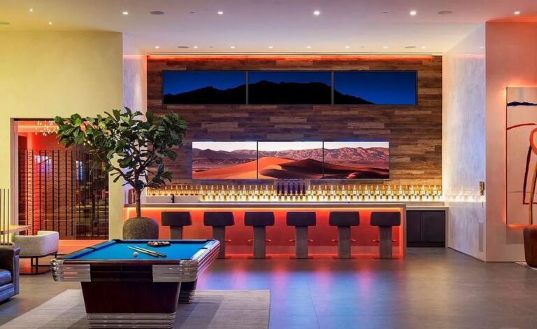 World Class Estate inside The Madison Club with The Mature Landscape ...