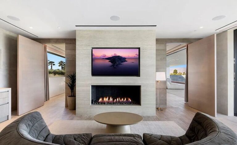 World Class Estate inside The Madison Club with The Mature Landscape ...