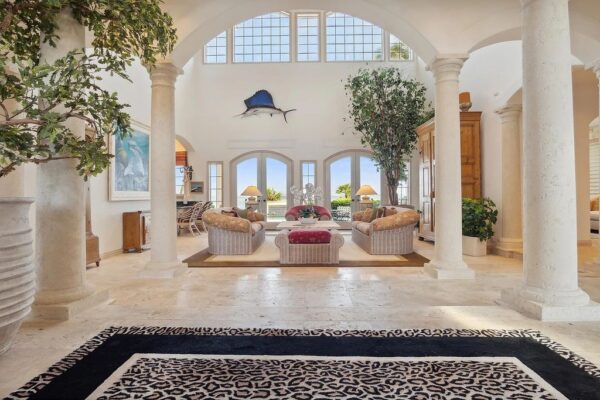 This Magnificent Waterfront Estate in Stuart Florida has Exceptional ...