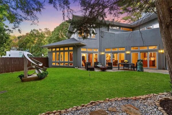 Modern-contemporary, European-inspired Masterpiece in Atlanta, GA Hits ...