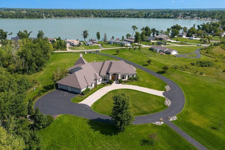 One of A Kind Property Sit on 41.7 Acres with Graceful Meandering ...