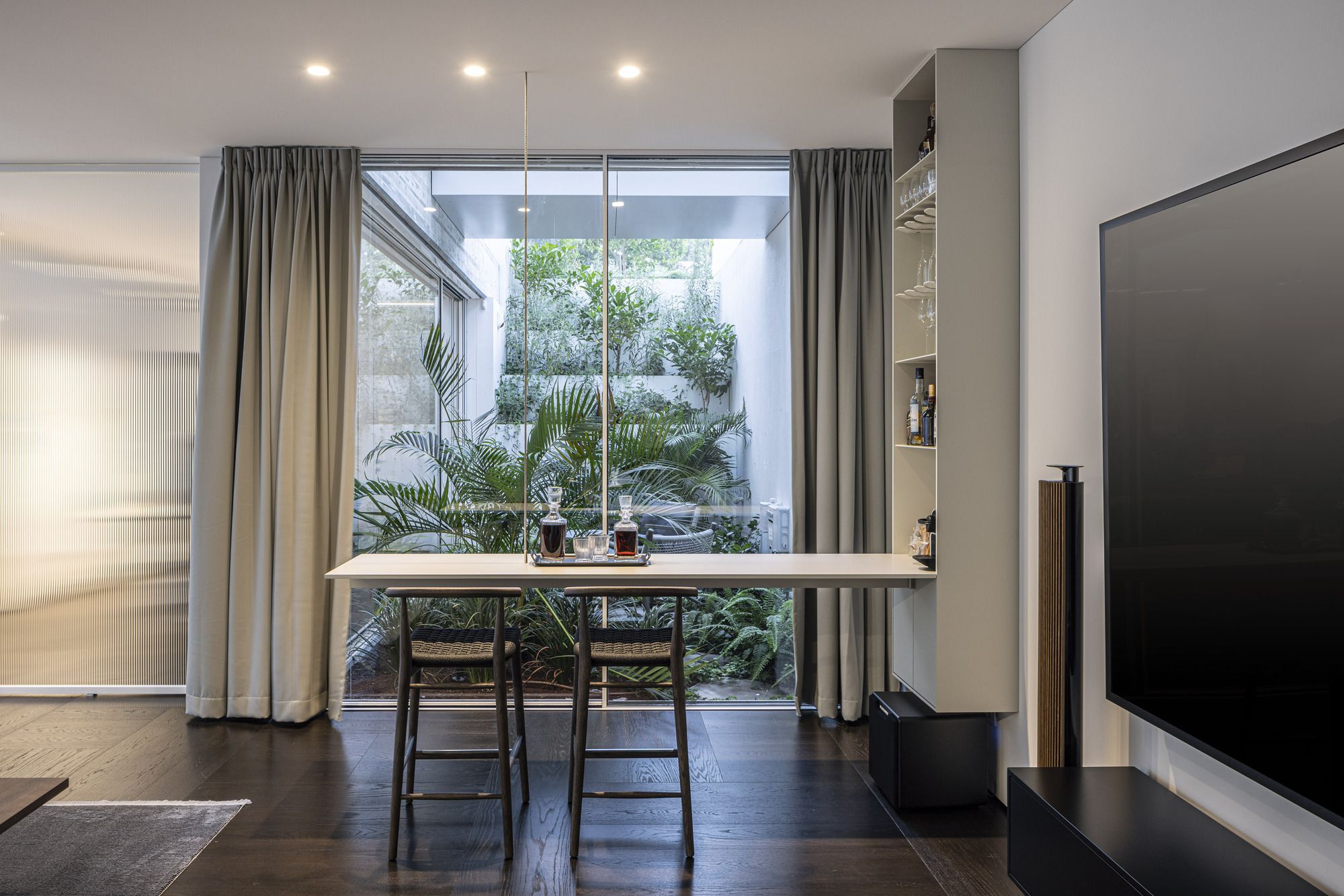 Pixel House, an Innovative Private Residence by Anderman Architects