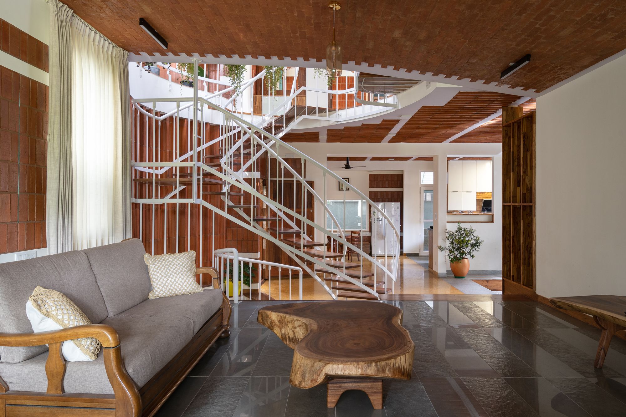 Shiva Stuthi Residence with Freedom, Peaceful Spaces by Wright Inspires