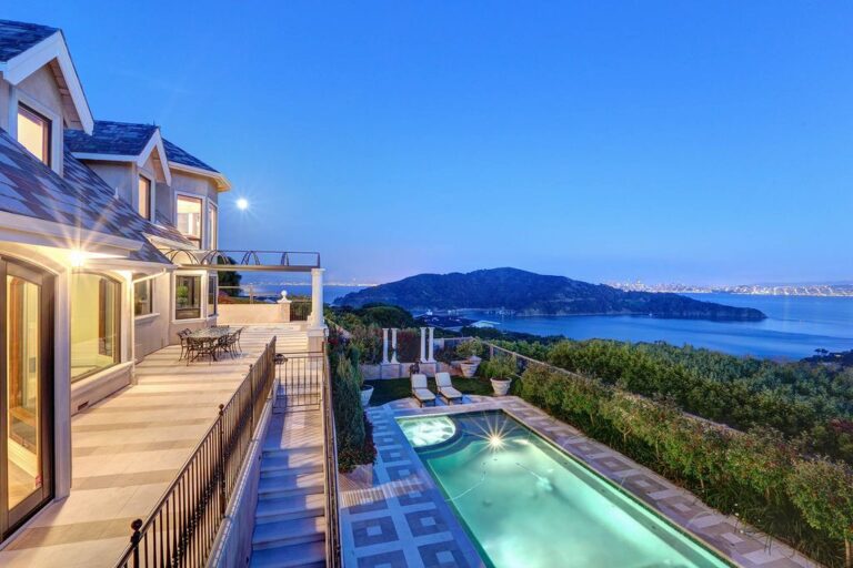 Stunning Luxury View Estate in Tiburon with Lavish Grounds and Fine ...