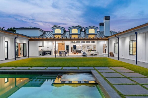 This $16.5 Million The Surfbarn Home with Breathtaking Design is One of ...