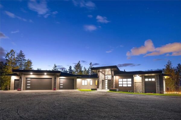 This C$5.15M Private Gated Estate Boasts Remarkable Amenities and ...