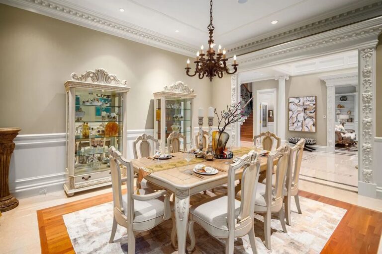 World-class Custom Built Mansion of Luxurious Living with Superior ...