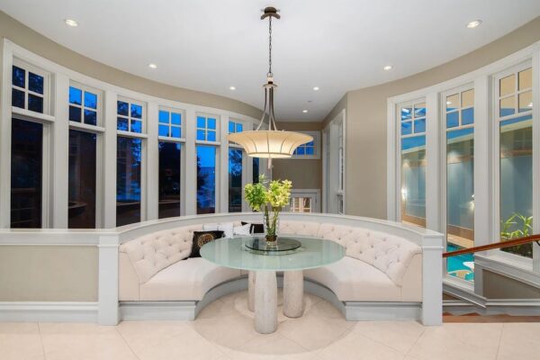 World-class Custom Built Mansion of Luxurious Living with Superior ...